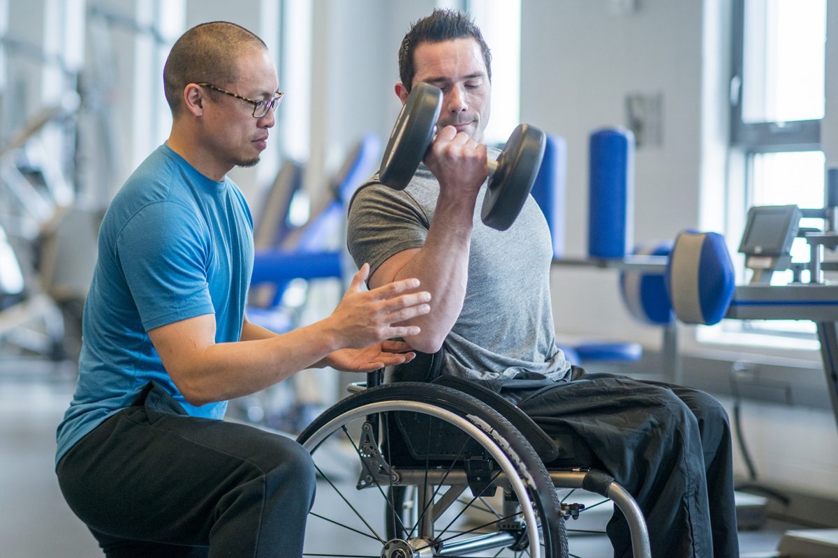 8 Accessible Exercises for People with Paralysis or Spinal Cord ...